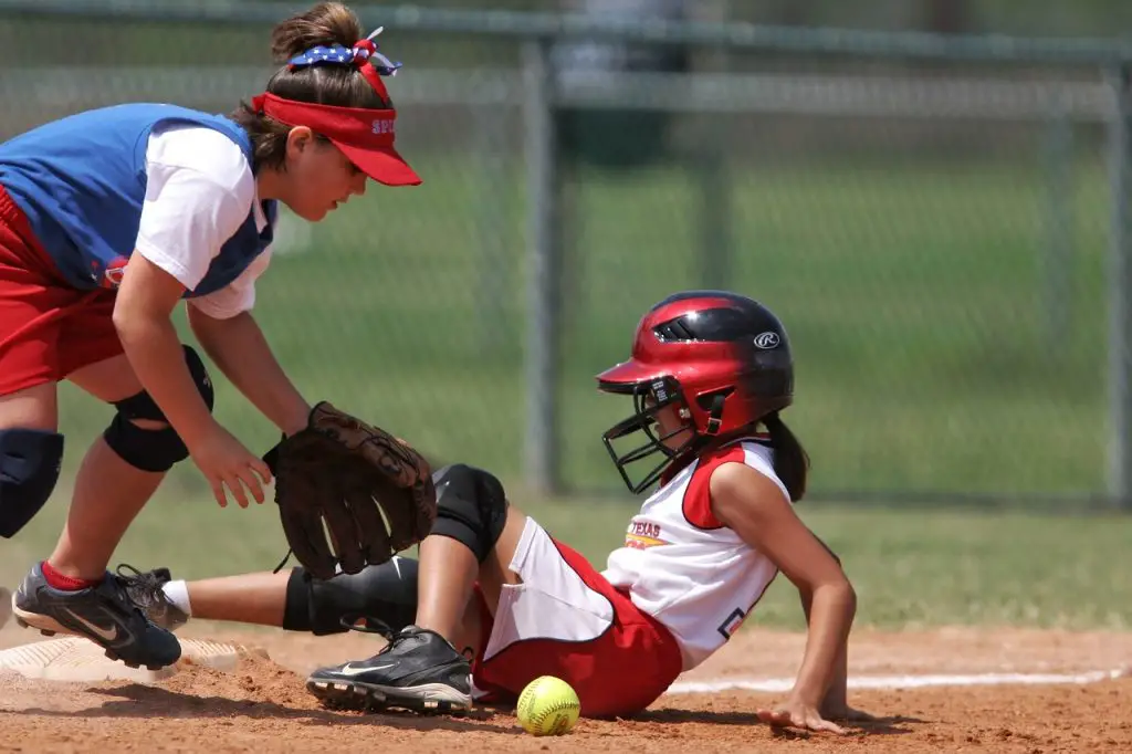 The Look Back Rule In Softball: What You Need to Know To Play Smart ...